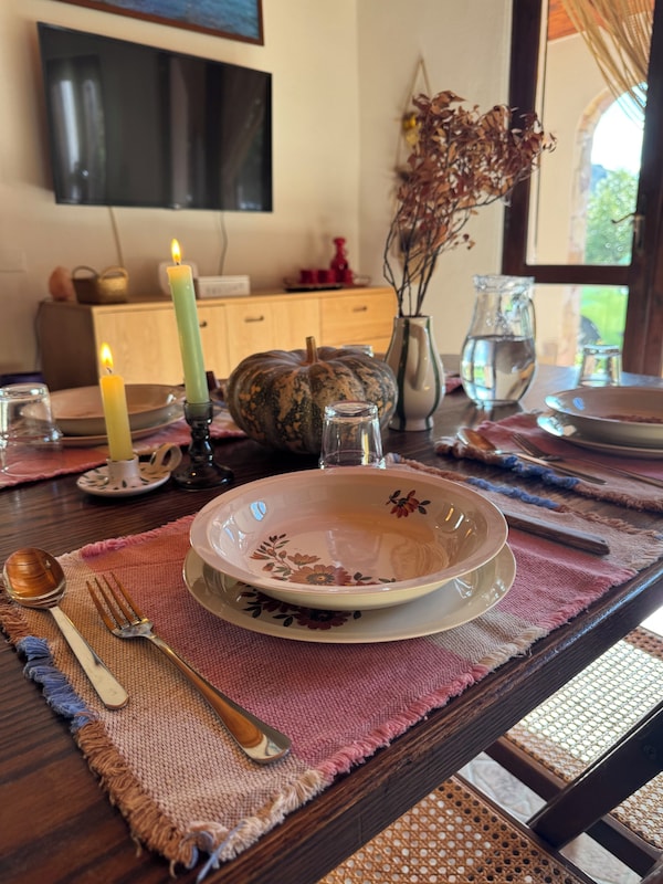 3-bedroom Villa In Welcoming Solanas With Ac, Wifi. Relax At Casa Cacteae - Solanas