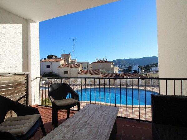 Cabioni 4 - Amplia Casa Adosada Con Piscina Comunitaria Abierta De Junio A Septiembre, Situada A Pocos Metros De La Playa De Grifeu - Cerbère