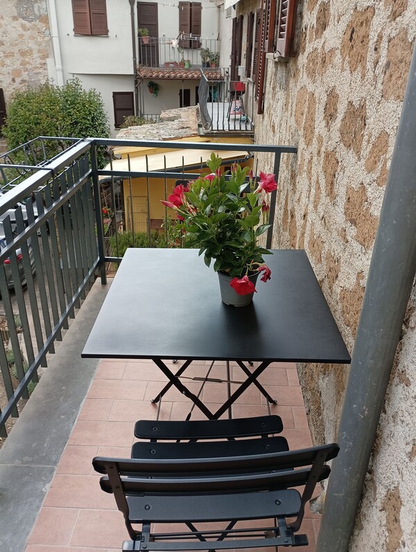 Elena's Apartment In Orvieto. En055023c101032515. - Orvieto