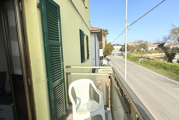 Se132 Comfortable Three-room Apartment Just A Few Minutes Walk From The Cente - Senigallia
