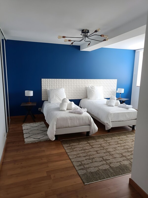 Casa De Huéspedes 'La Chambre Bleue' Con Terraza Compartida, Jardín Compartido Y Wi-fi - Périgord