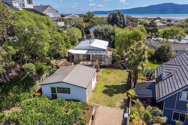 Coastal Waikanae Beach Haven - New Zealand