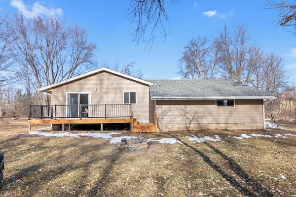 Zen Den Oasis: Retreat In Nature, 4-bedroom Home On 10 Acres Of Private Land - Hastings, MN