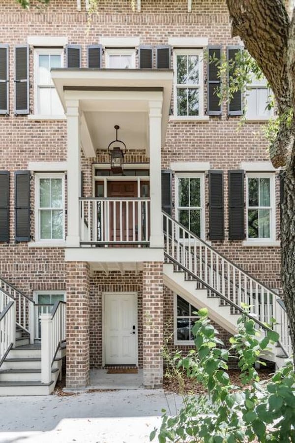 Radiant Estate In The Heart Of Savannah - Savannah, GA