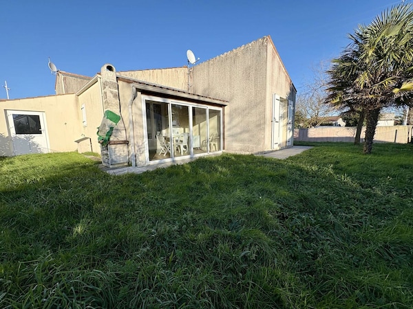 Maison Calme à Saint-pierre D'oléron, 6 Couchages, Jardin Et Parking - Saint-Pierre-d'Oléron