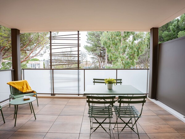 Appartement T2 Avec Grande Terrasse Et Parking - Sète