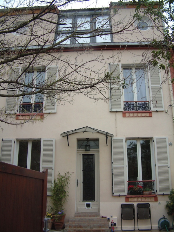 Jolie Maison 4 Chambres , Jardin, Garage à 3km De Paris Et Proche Des Transports - Montmorency