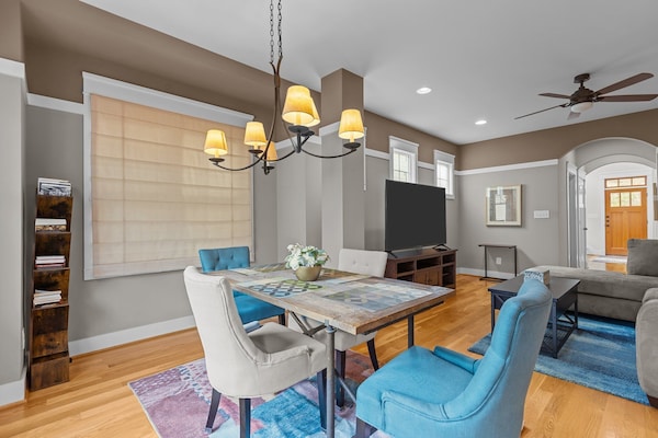 Convenient 3-br Townhouse In Sw Durham - Chapel Hill, NC