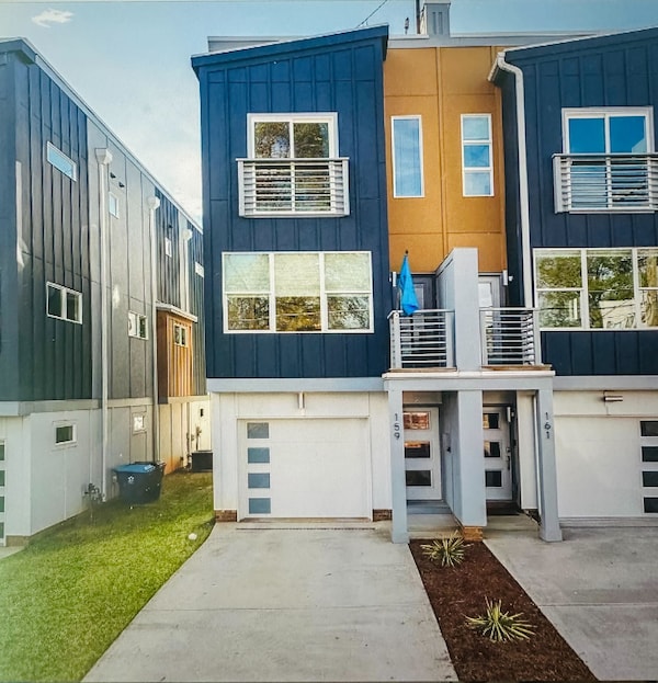 Prime Location, Rooftop City View, Walkability - Fourth Ward - Charlotte