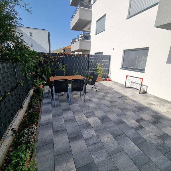 Charming 2-bedroom Apartment With Ac, Wifi In Trogir City Center. - Seget Vranjica