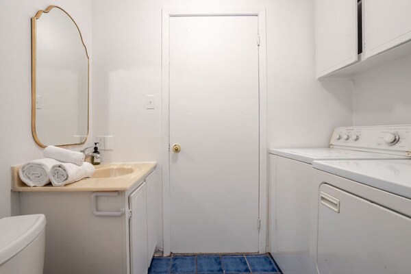 Bright 2br  In Plateau Mont-royal | Downtown - Boucherville