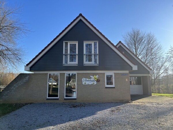Wonderful Private Villa For 16 Guests With Pool, Wifi, Tv, Terrace And Parking - Sittard