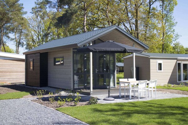 House With Veranda, 2 Km From Ijhorst - Overijssel
