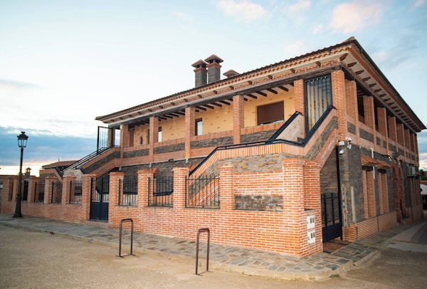 5 Minutes From Salamanca And Vía De La Plata, Large Groups Villas De Miranda - Salamanque