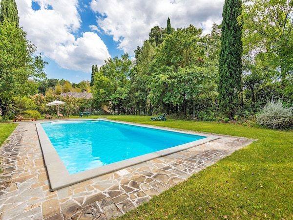 Holiday Home In Umbria With Pool - Perugia
