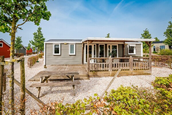 Chalet Am Maurik-see Mit Hängematte - Tiel
