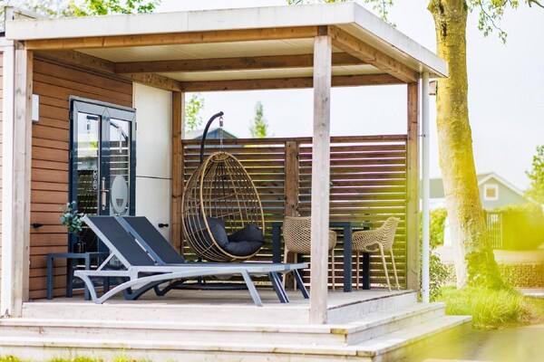 Knus Chalet Met Afwasmachine, Vlakbij Een Meer - Wijk bij Duurstede