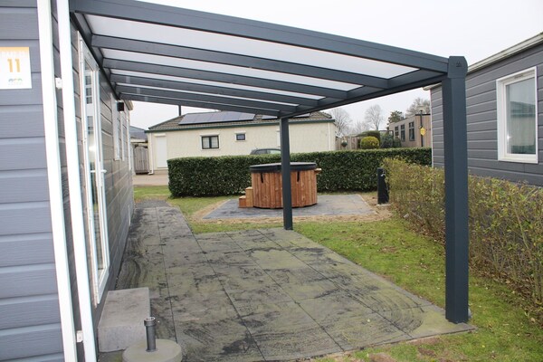 Chalet En Gelderland Con Jacuzzi - Arnhem