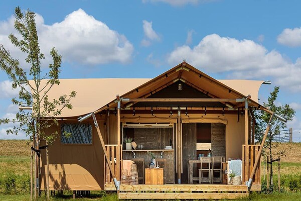 Nice Tent Lodge With Bathroom, Near A Lake - Dessel