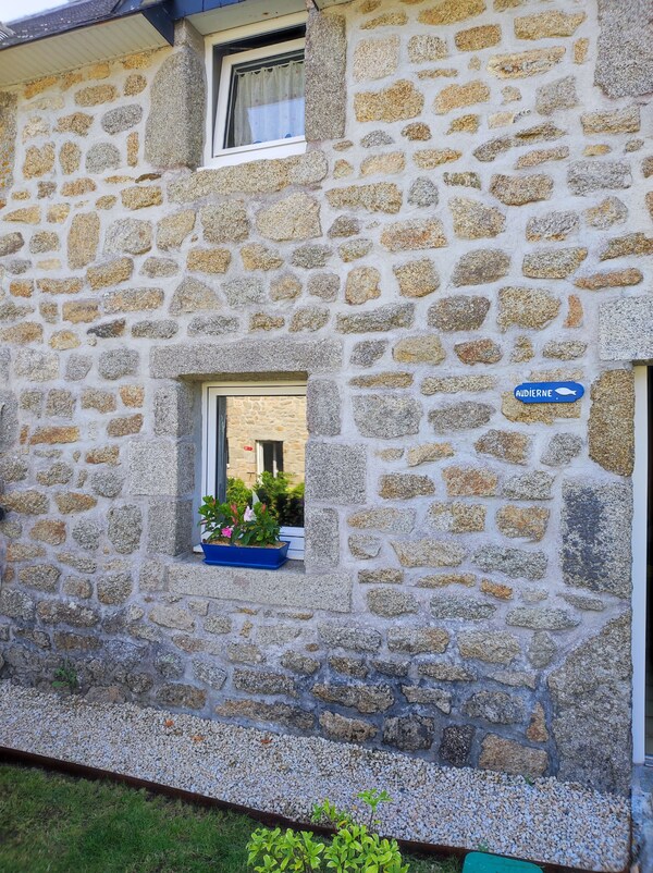 Gîte Calme Dans Ancien Corps De Ferme, à 10 Minutes Des Plages à Pied - Finistère