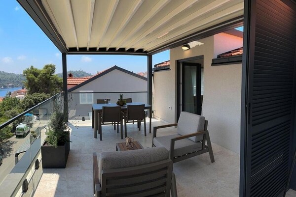 Villa Fortuna Ap6 : One-bedroom Apartment - Korčula