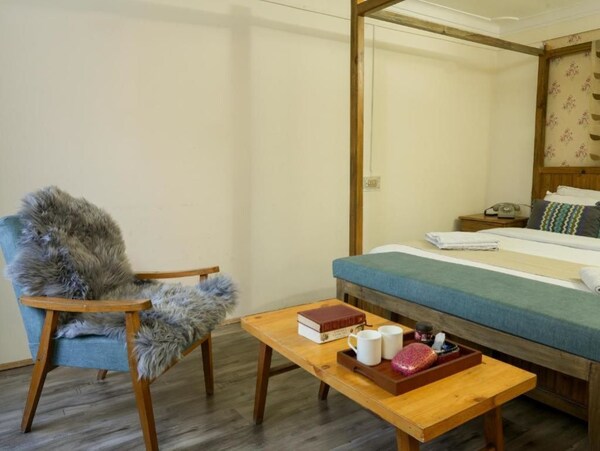 Horzay Stays - Double Room With Mountain View - 7 - 列城