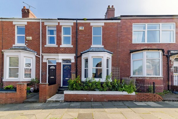 Oneonesevenns Stylish Family Home Close To Beaches And Excellent Transport Links - Sunderland