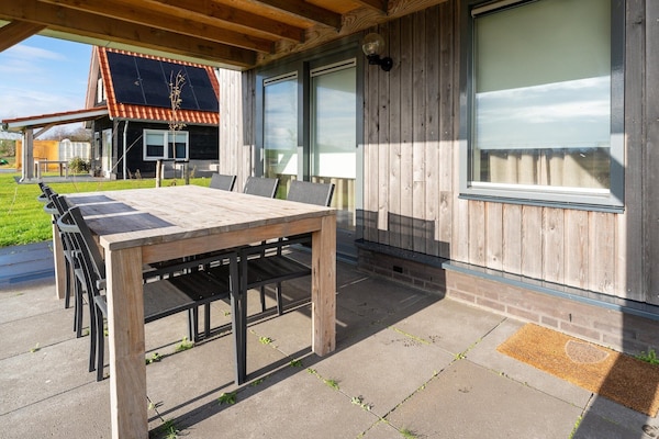 Holiday Home In Scherpenisse Near Nature Reserve - Zeeland
