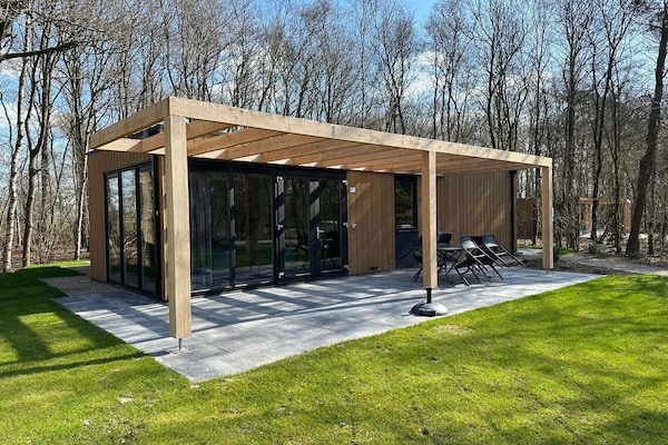 Modern Chalet Nabij Drie Nationale Parken - Hoogeveen