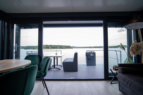 Luxury Houseboat With Beautiful Views - Groesbeek