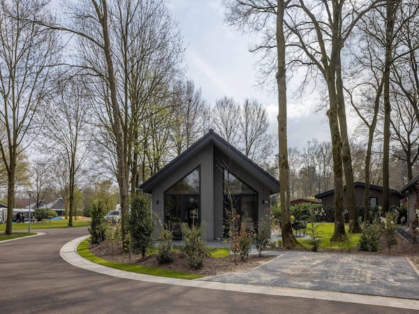 Beautiful Lodge At The Edge Of The Forest - Eindhoven