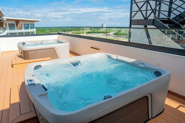 Super Comfy Condo In Cap Cana With Pool Access, Balcony, Tv, Ac, Wifi & Bbq Area - Punta Cana