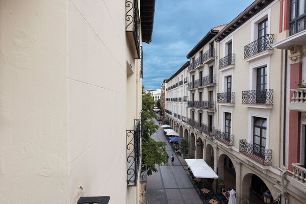 Casa Ochoa , En Centro Histórico Logroño.\ncorazón Del Rioja Y Camino De Santiago - Logroño