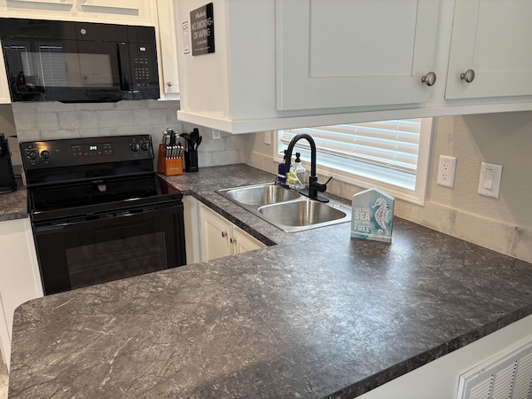 New And Amazing Tiny House In Kissimmee, Fl Only 20 Minutes To Disney/universal - Kissimmee, FL