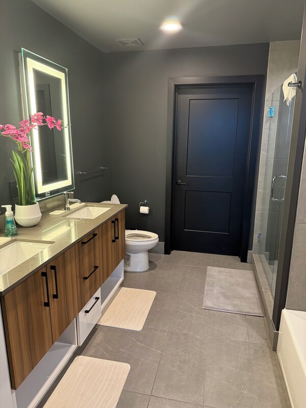 Rental Unit In Atlanta ·  New  2 Bedroom  2 Bathroom - Atlanta, GA