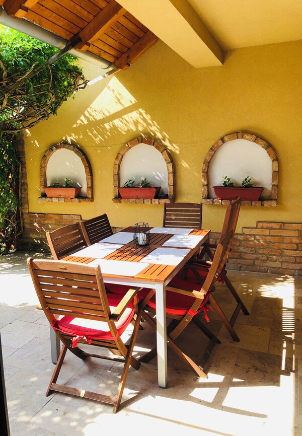 Spacious 4-bedroom House With Ac And Wifi In Superb Hajdúszoboszló - Hajdúszoboszló
