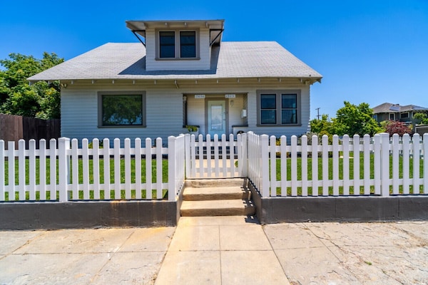 Two Historic South Park Apartments - Chula Vista, CA