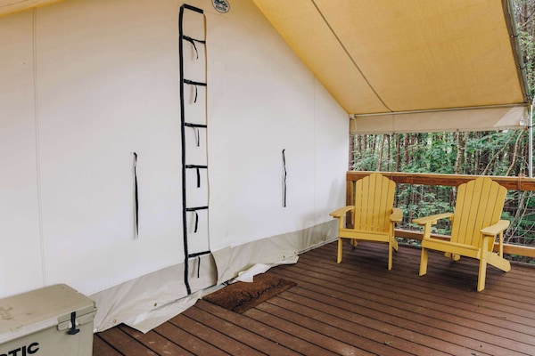 Meadowlark's Nest-lux Camping Tent In The Gorge - Kentucky