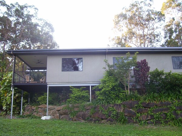 Cosy Bush Retreat - Gold Coast