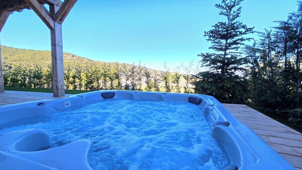 Chalet Kom - Les Angles - Pied De Pistes - 14 Couchages - Jacuzzi / Sauna - Matemale