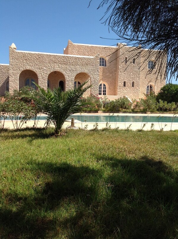 Villa With Top-of-the-range Amenities, In The Countryside 10 Minutes From Essaouira Town - Essaouira