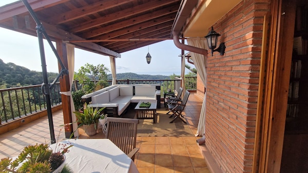 Fantastic House With Sea Views - Mataró