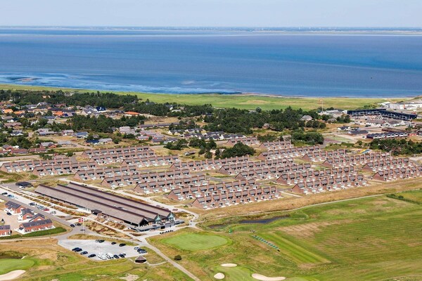 8 Person Holiday Home On A Holiday Park In Rømø - Nordsee
