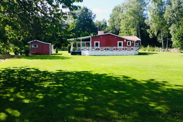 5 Personer Fritidhus I Mölltorp-by Traum - Karlsborg