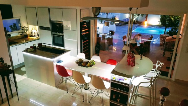 1 B&b With Private Swimming Pool In A Villa In Salon De Provence - Salon-de-Provence
