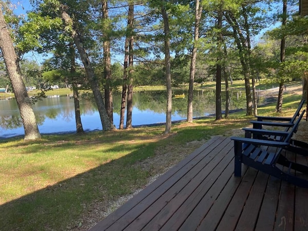 Charming Cabin With Indoor Pickleball Court! Unlimited Access During The Weekday - Baldwin, MI