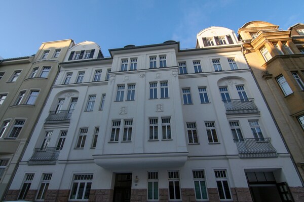 Stadt-apartment "Clara" Mit Eigenem Parkplatz - Chemnitz