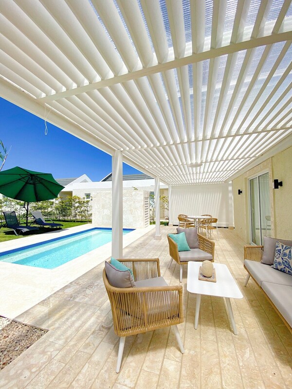 Elegant Vacation Home With Private Pool & Backyard In Serene Puerto Plata - Puerto Plata