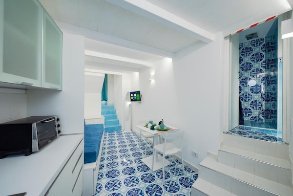 Amalfi House Small Casket - Tramonti