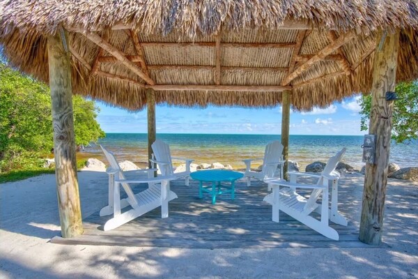 Key Largo Escape: Pool, Pickleball & Marina! - Key Largo, FL